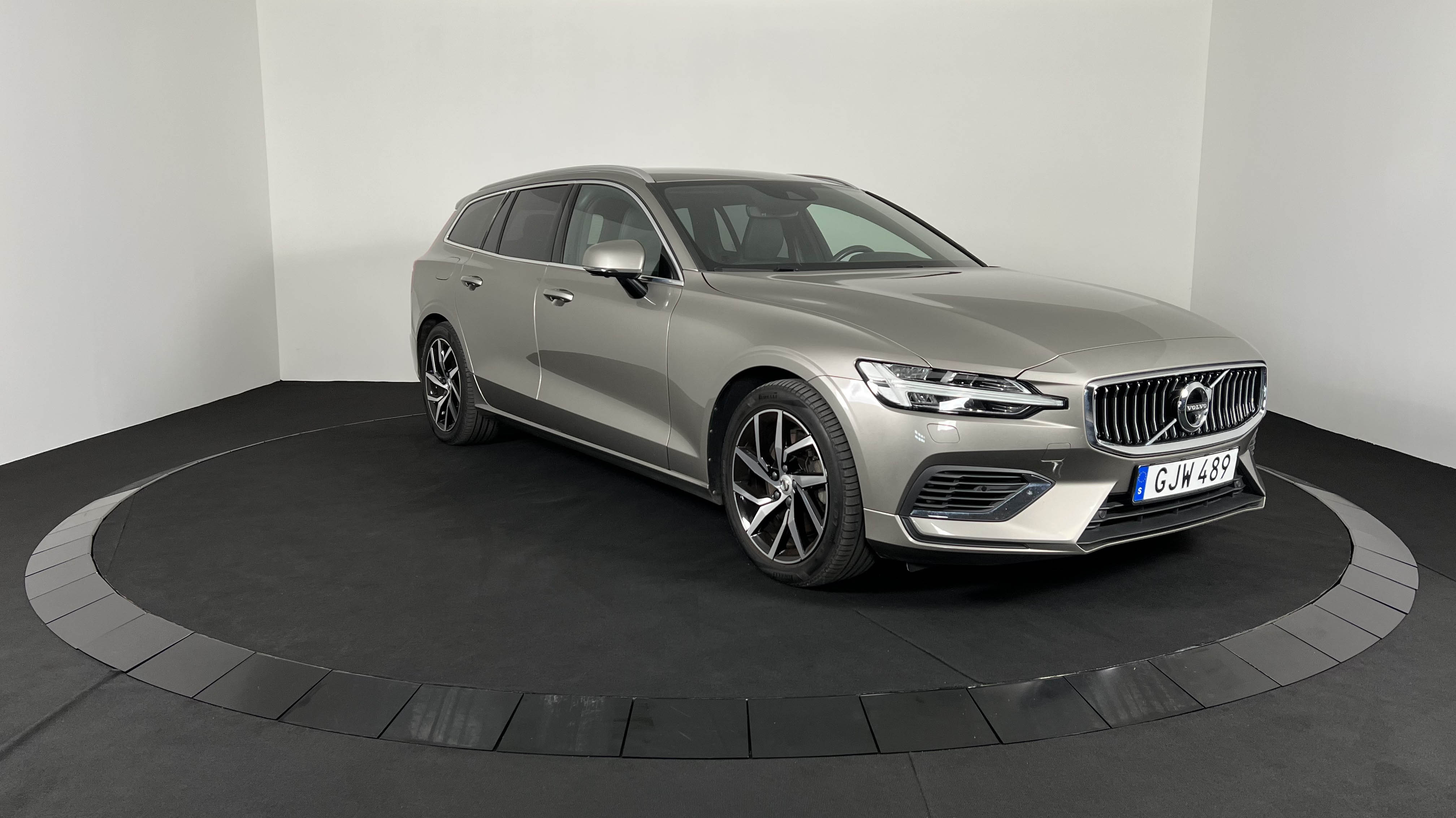 Elbila.se | Volvo V60 T8 Twin Engine AWD 392hk